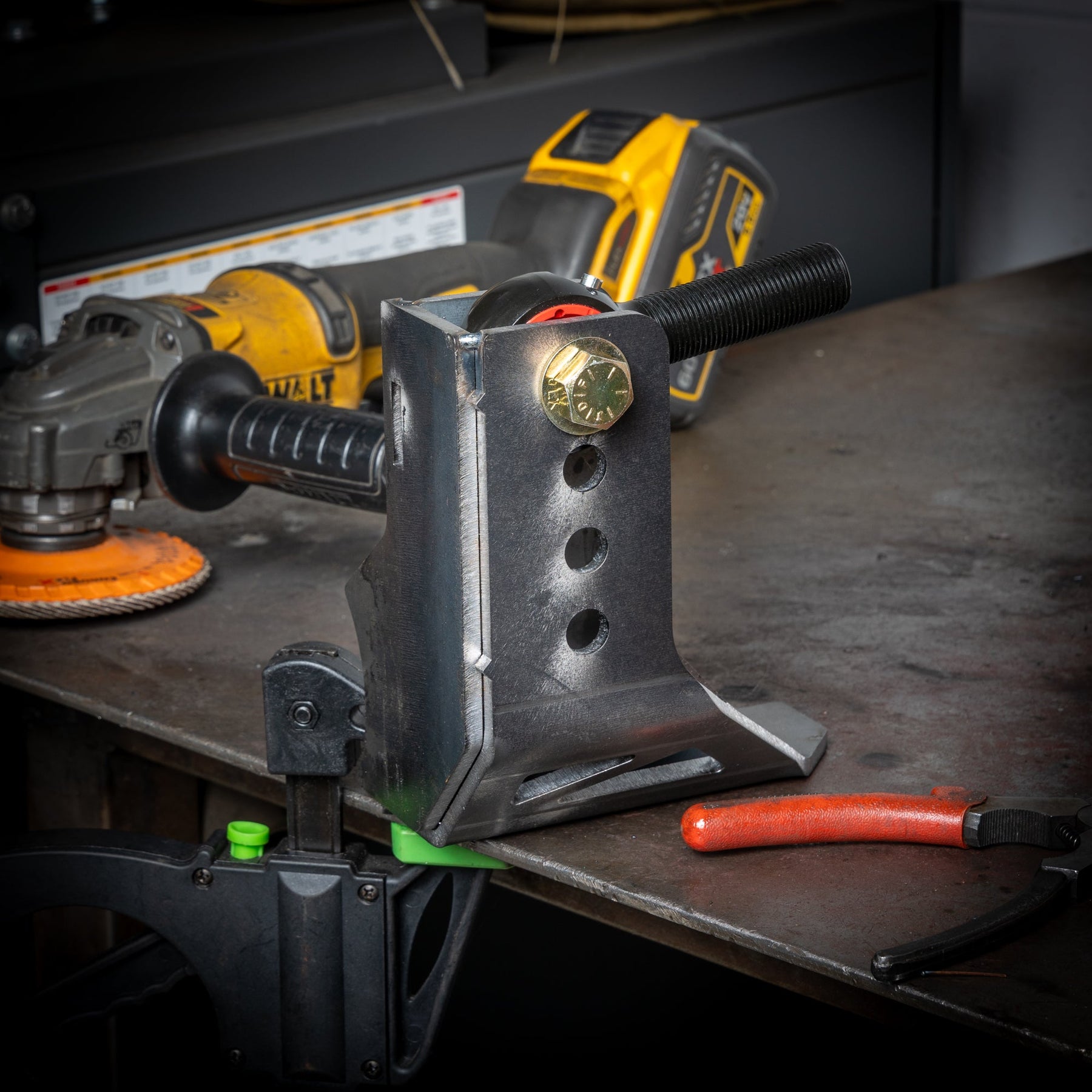 Adjustable Track Bar Bracket - Axle Mount – TMR Customs