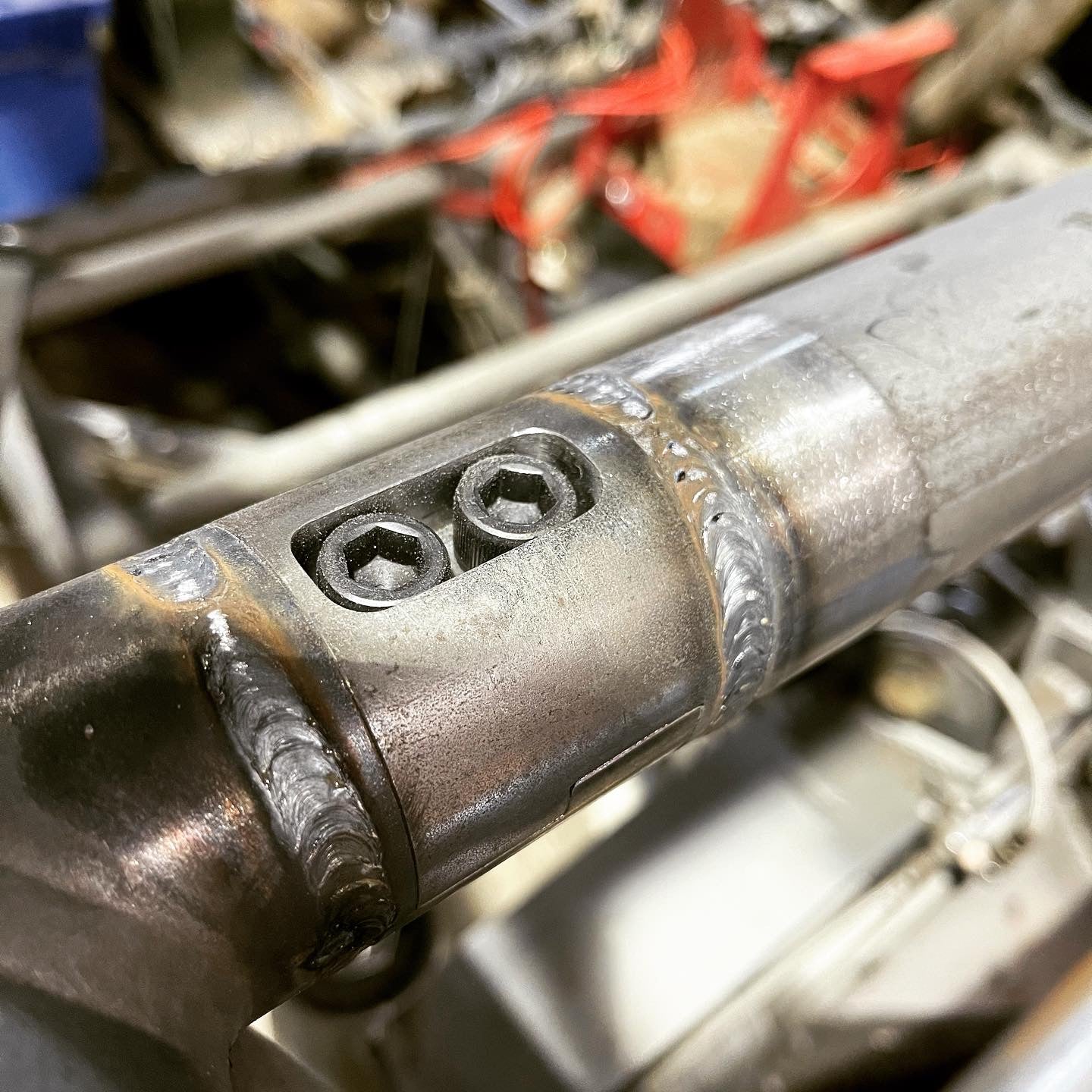 Interlocking ID Tube Clamp - Round - TMR Customs